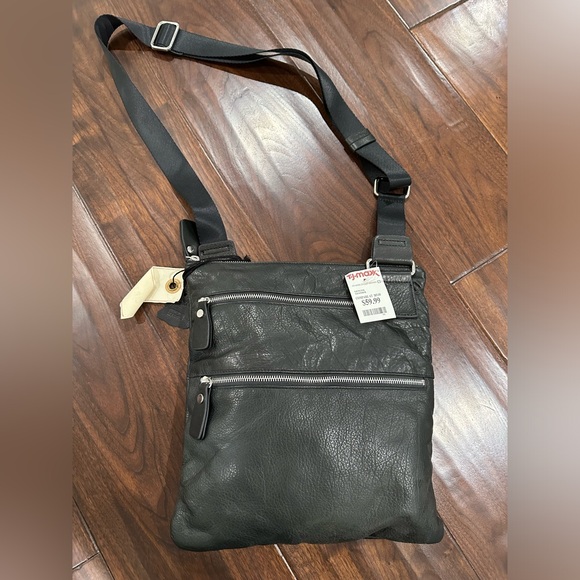 margot | Bags | Nwt Margot New York Triple Zipper Messengercrossbody ...